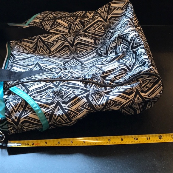 Ivivva | Accessories | Ivivva Tote Gym Bag | Poshmark